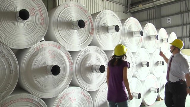 How Taiwan company makes paper from stone - BBC News