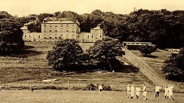 Carchar moethus yr Almaenwyr yng ngogledd Cymru - BBC Cymru Fyw