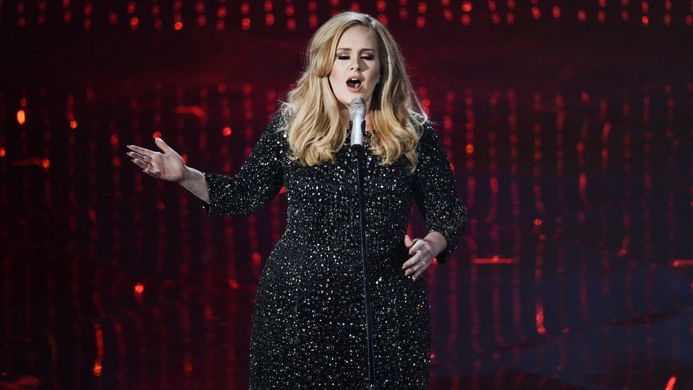 Adele - 25: A first listen - BBC News