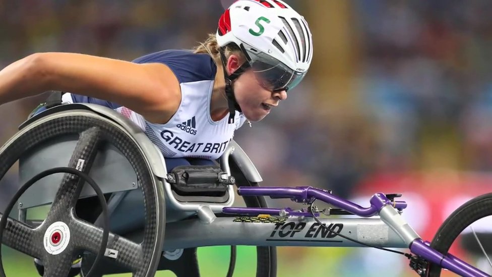 Hannah Cockroft's three Paralympic gold medals - BBC Newsround