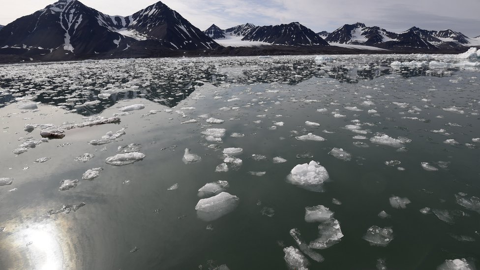 'Extreme and unusual' climate trends continue after record 2016 - BBC News