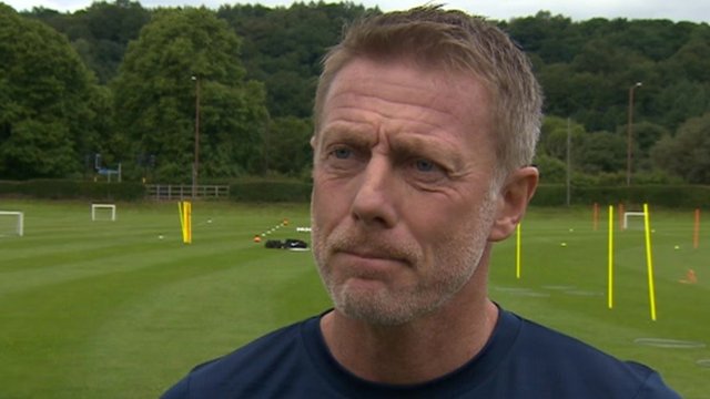 Craig Hignett: Hartlepool boss pleased with squad ambition - BBC Sport