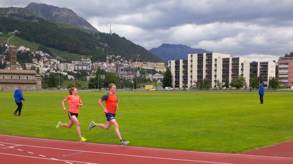 Non Stanford: Who's who in Olympic triathlete's team - BBC News