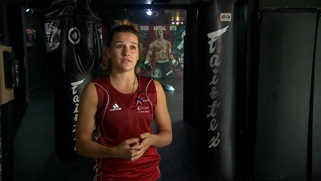 Chantelle Cameron: Boxer targeting Rio Olympics qualification - BBC Sport