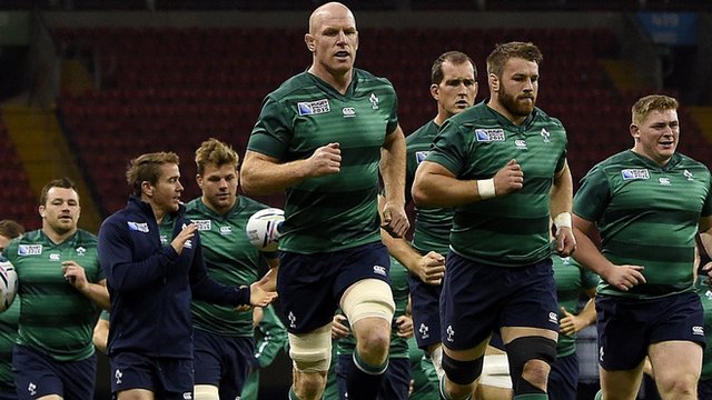Rugby World Cup: Ireland get ready to play France - BBC Newsround