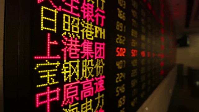 Chinese stock markets continue to plunge - BBC News