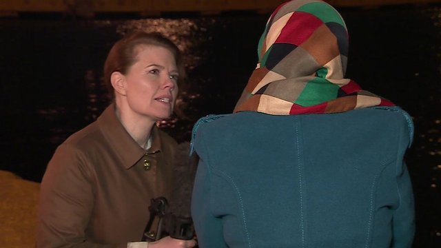 Meet the Syrian refugee rapper - BBC News