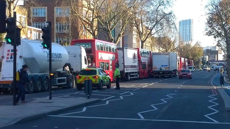 Tower Hamlets hit-and-run victim, 11, seriously hurt - BBC News