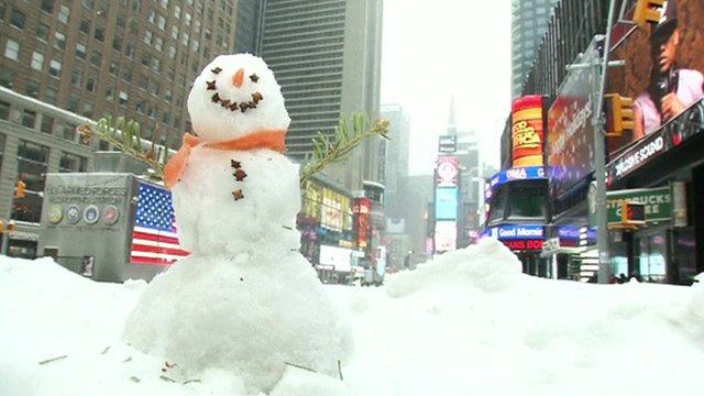 US snow storm: New York snow 'fantastic' - BBC News