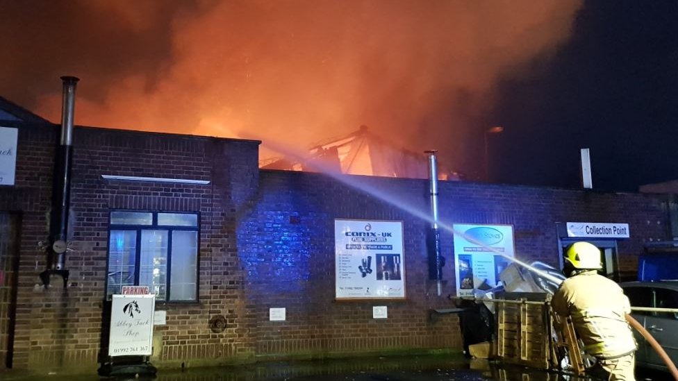 Waltham Abbey fireplace shop stock destroyed by fire - BBC News