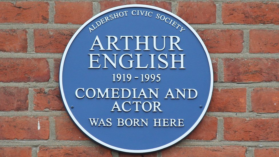 Are You Being Served? actor Arthur English honoured with blue plaque ...