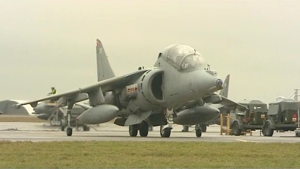 Harrier jump jet anniversary celebrated in Nottinghamshire - BBC News
