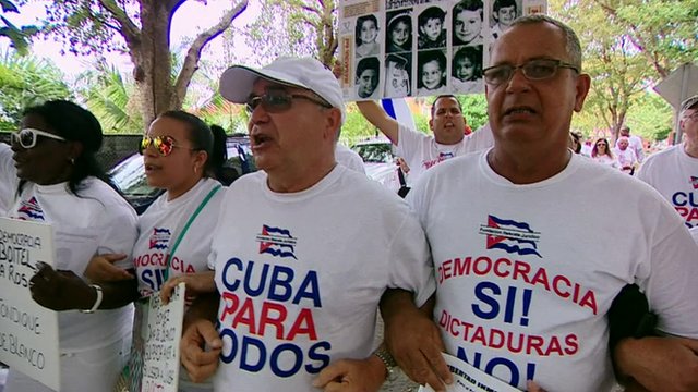 Obama in Cuba: Exiles hold protest in Miami's Little Havana - BBC News