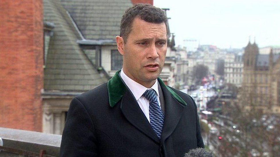 UKIP leadership: Steven Woolfe excluded from race - BBC News