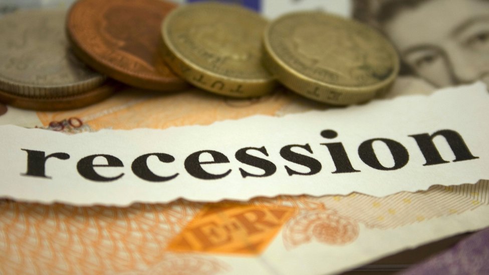 Recession: What is it? What does it affect? Why does it matter? - CBBC ...
