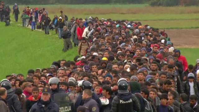 Migrant crisis: 'A century of exile and homelessness' - BBC News