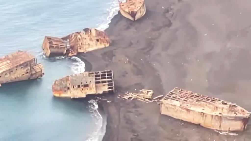 Sunken WWII 'ghost' ships re-surface after tremors in Japan - CBBC ...