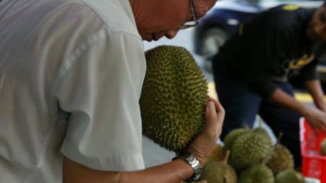 Why 2015 is a good year for durians - BBC News