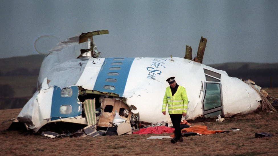 Pan Am Flight 103: Lockerbie bombing 30th anniversary - CBBC Newsround
