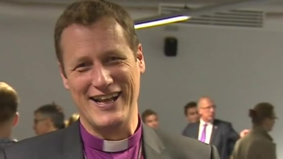 Right Reverend Martyn Snow appointed Bishop of Leicester - BBC News