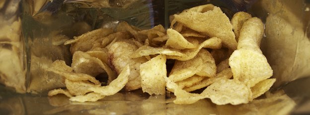 Portion size key in tackling obesity, says study - BBC News