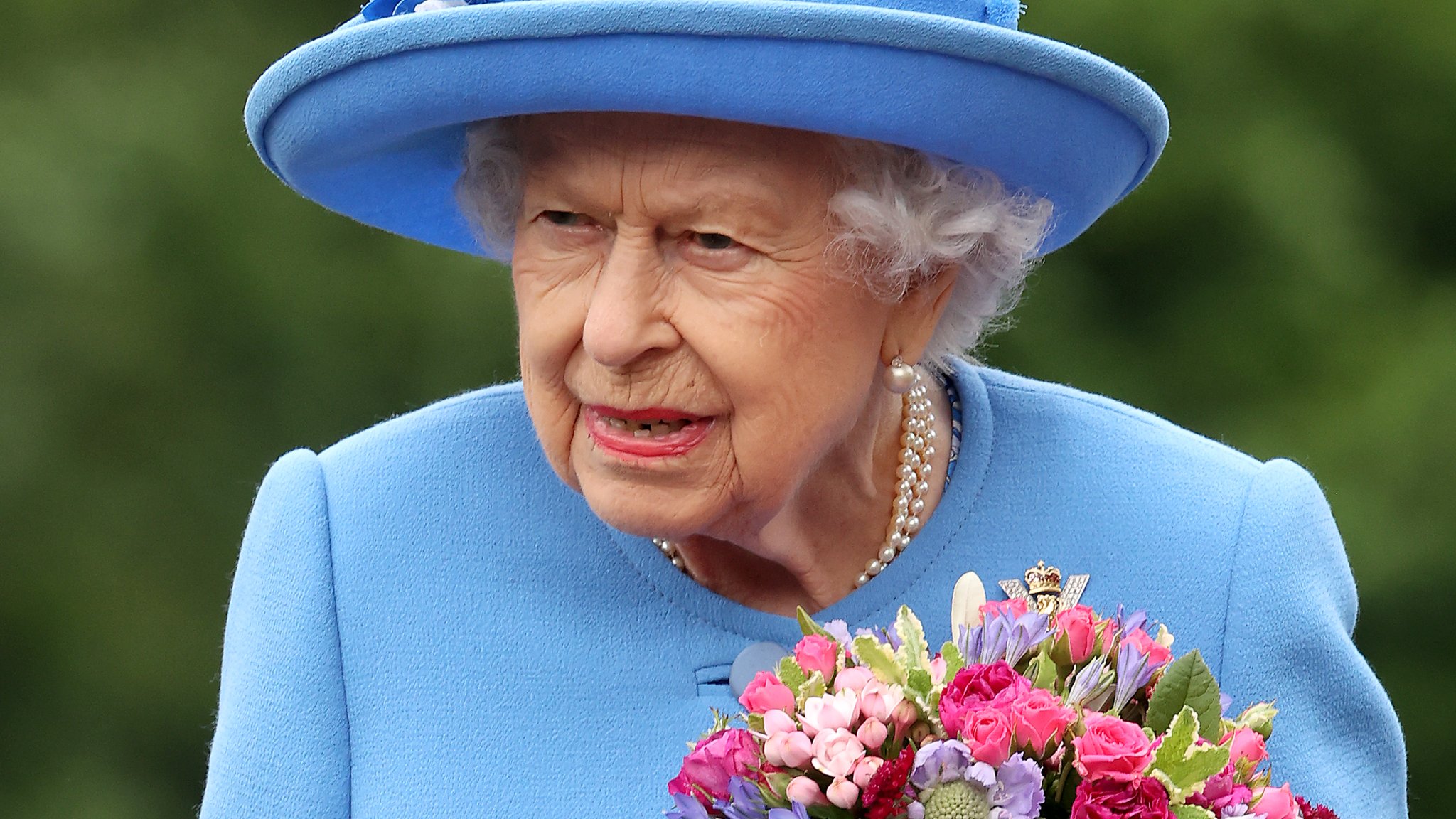 Remembrance Sunday Service: The Queen will no longer attend - CBBC ...
