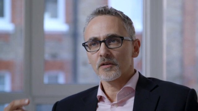 Looking to future helps 'nudge' job seekers into work - BBC News