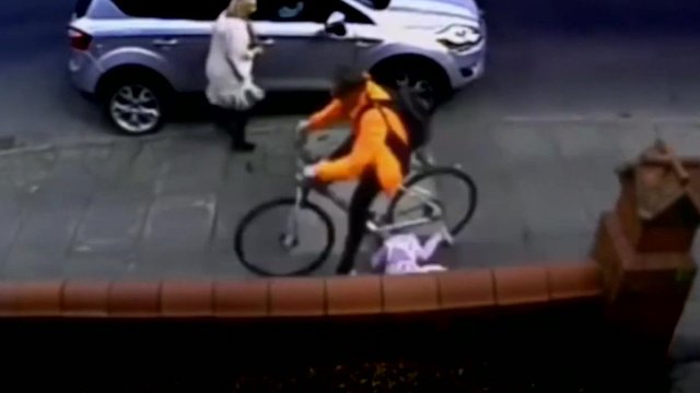 Cyclist who dragged toddler pleads guilty - BBC News