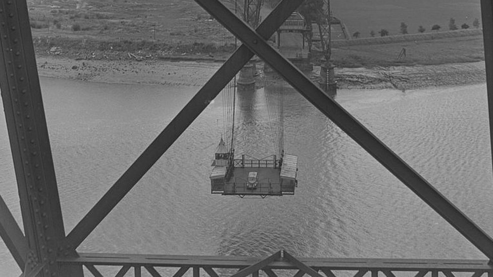 Newport Transporter Bridge: A 'historical curiosity' - BBC News