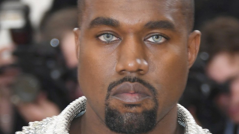 KANYE IS THAT YOU? SHOCKING NEW PHOTO MAKES TWITTER ROUNDS! | Page 3 ...