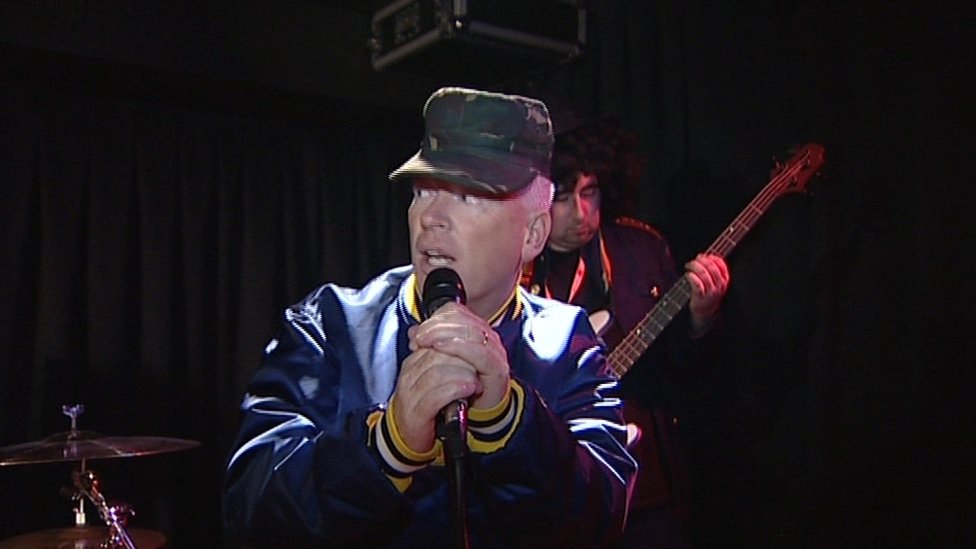 BBC News - Dublin: Irish rock 'n' roll museum opens in Temple Bar