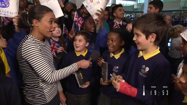Kids try tasting Tim Peake's astronaut food - BBC Newsround