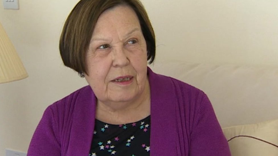 Welsh Labour to appoint woman as deputy leader in 2018 - BBC News