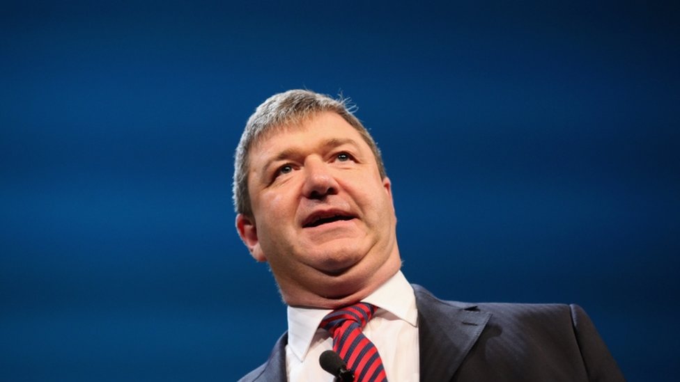 Q&A: The Alistair Carmichael election case - BBC News