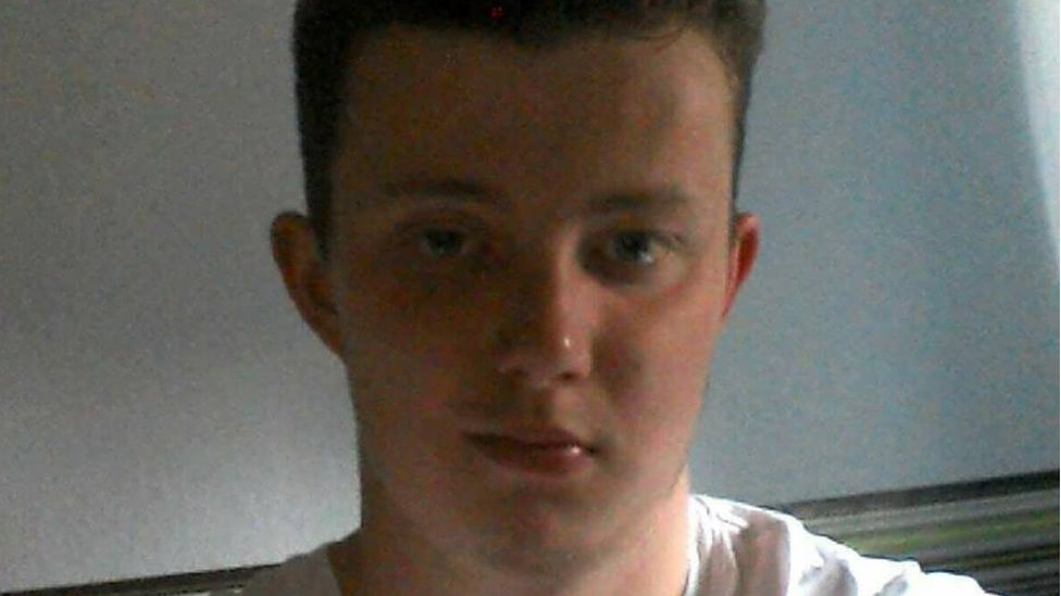 Caroline Prentice's Instagram, Twitter & Facebook on IDCrawl