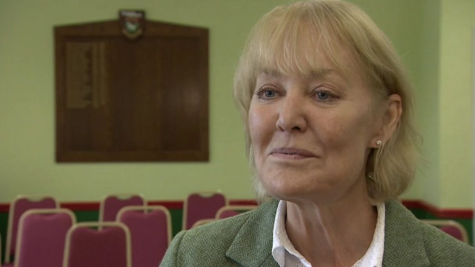 Sheikh Mohammed will not be made a freeman of Newmarket - BBC News