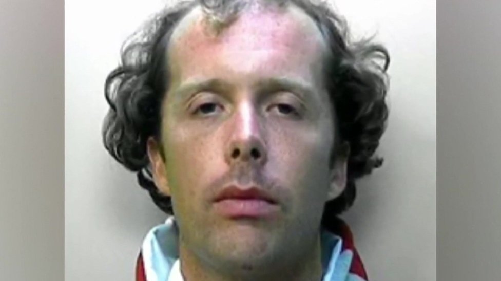 Road rage killer Matthew Daley to serve at least 10 years - BBC News