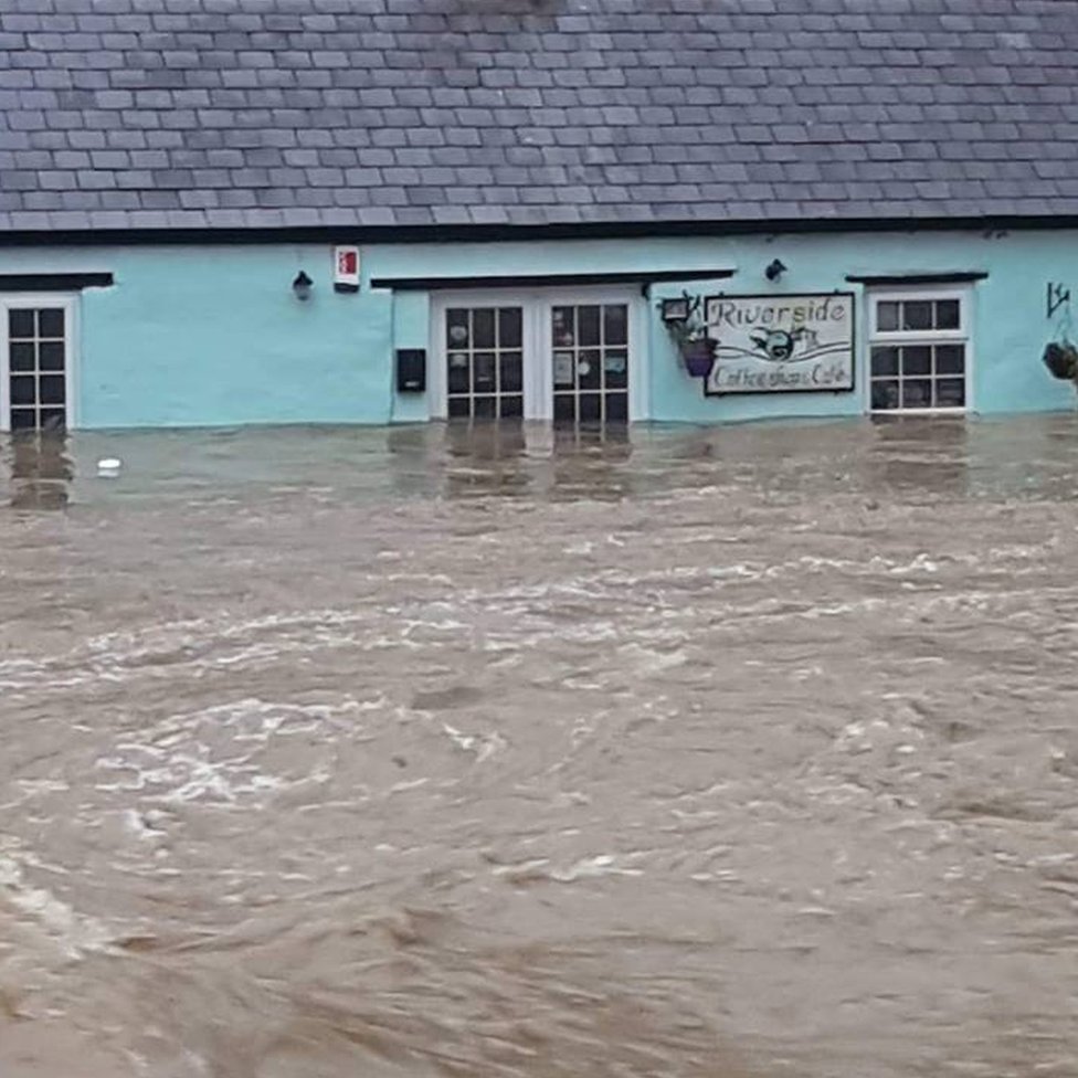 Storm Callum: One killed as Wales suffers 'worst flooding for 30 years ...