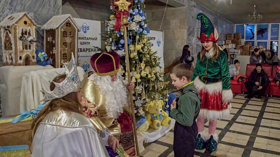 Christmas in Ukraine: Children celebrate Saint Nicholas Day - CBBC ...