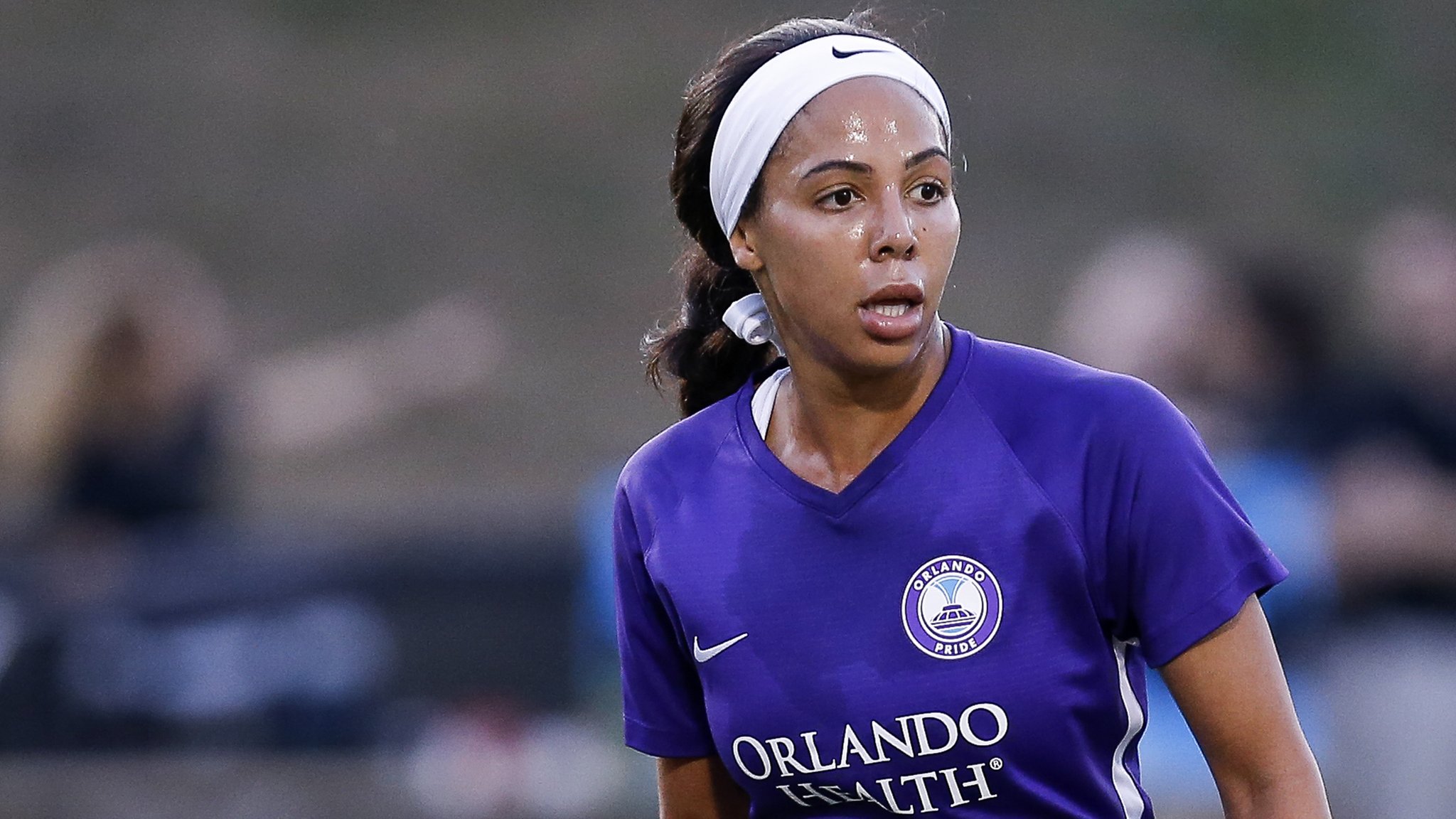 Sydney Leroux Knuckle Tattoos Across State Lines: Gutierrez Returns To