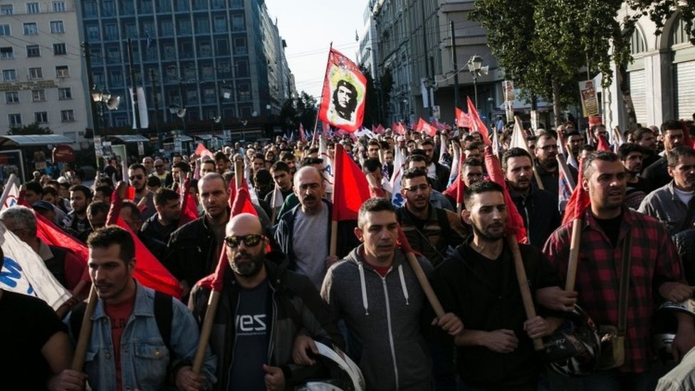 Greece protest over taxes and pensions - BBC News