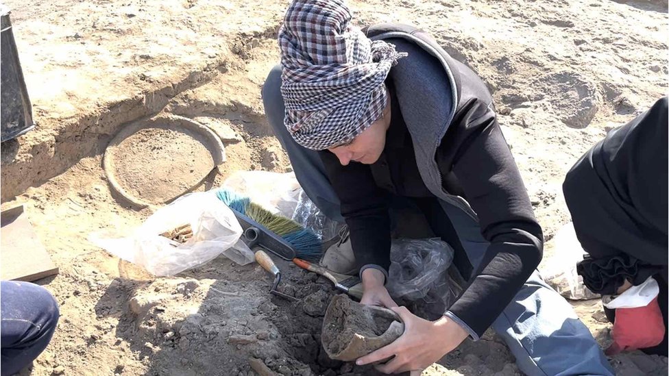 Arheologija i Irak: Otkrivena kafana stara 5.000 godina, ali šta je u ... Arheologija i Irak: Otkrivena kafana stara 5.000 godina, ali šta je u ...