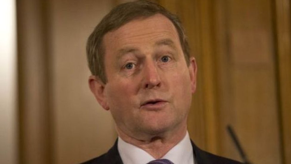 Enda Kenny condemns threats against journalists in Republic of Ireland ...