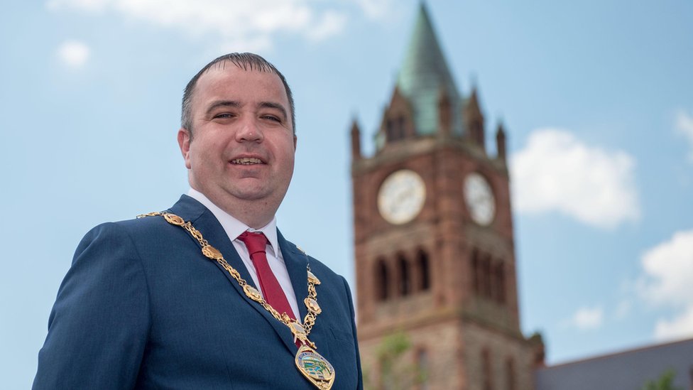 SDLP's Brian Tierney becomes Derry and Strabane mayor - BBC News