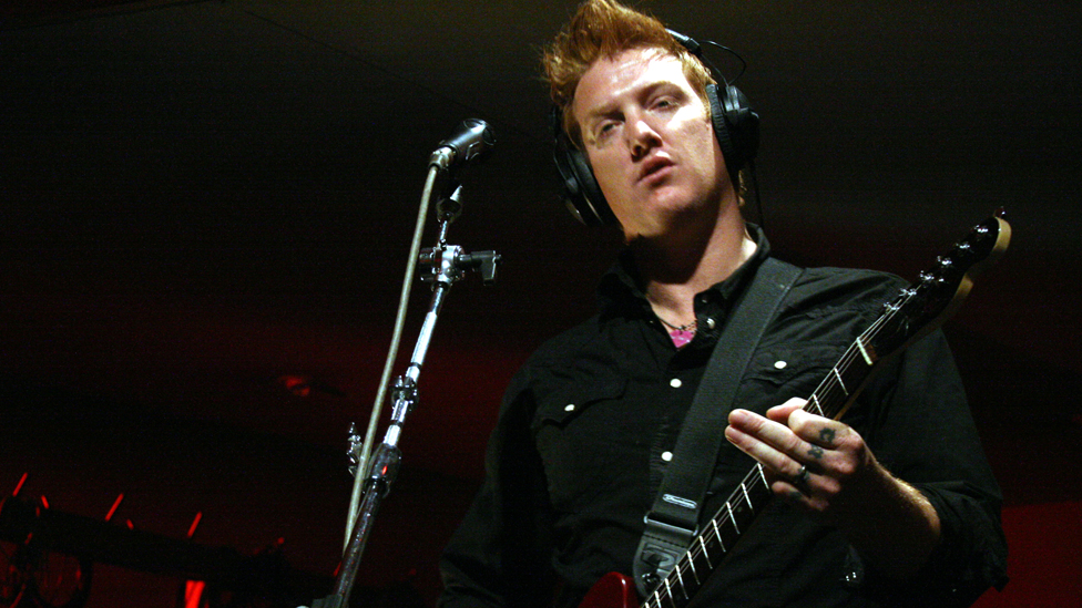 Josh Homme records 'secret album' with Iggy Pop - BBC News