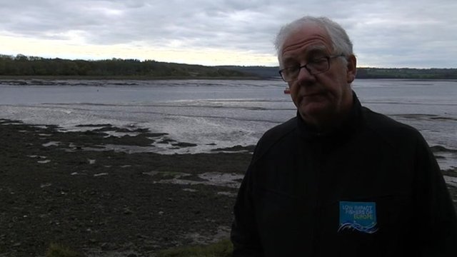 Lifejackets 'can make a massive difference', says fisherman - BBC News