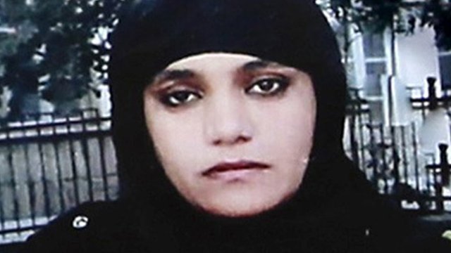 Farkhunda's story one year on - BBC News