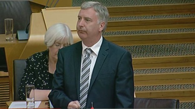 Who is in Scottish Labour's frontbench team? - BBC News