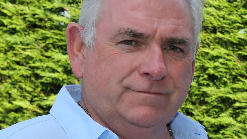 Hugo Duncan, BBC broadcaster, declared bankrupt - BBC News