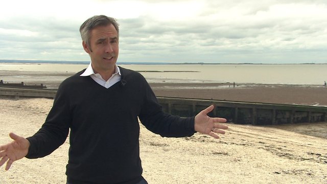 Hungary promises tough action on migrants - BBC News